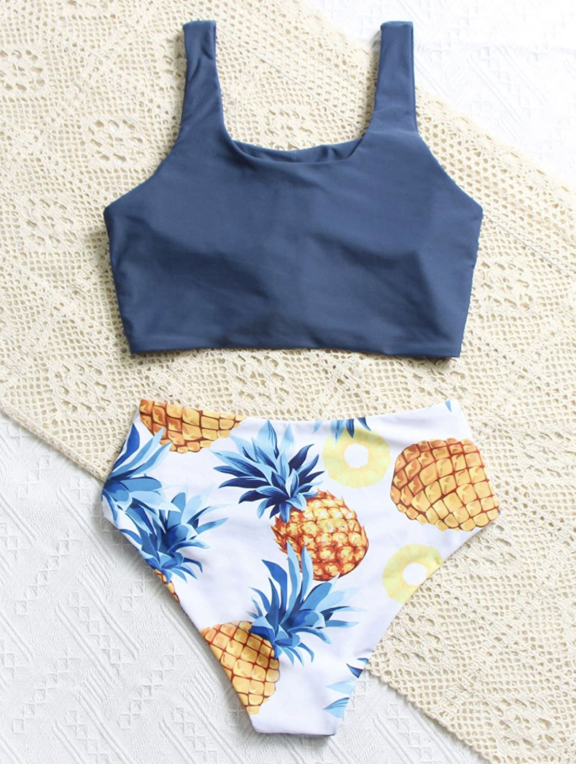 5 Essential Items to Look Classy at the Beach - The Off-Day Adventurer